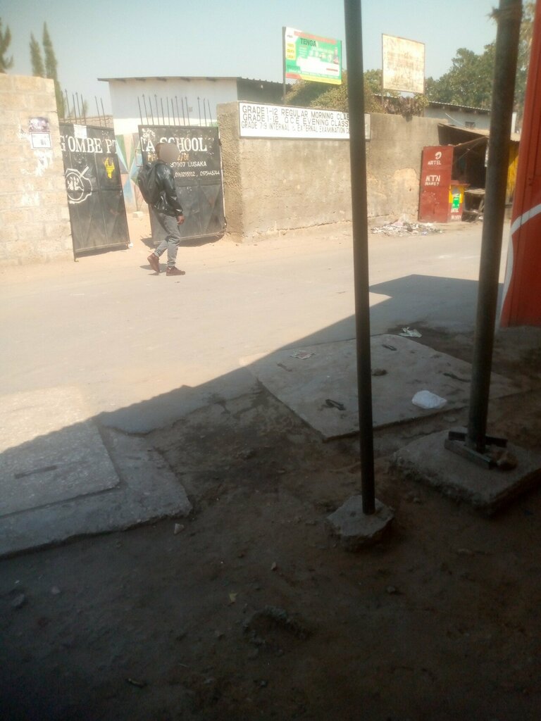 Ortaokul Ngombe PTA School, Lusaka, foto