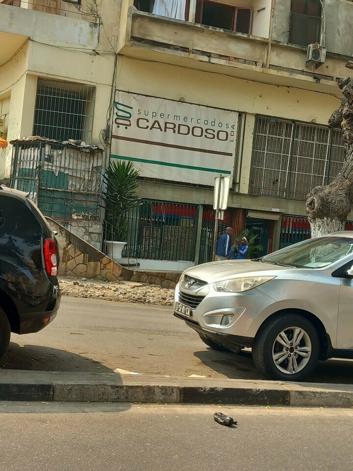 Süpermarket Cardoso, Loanda, foto