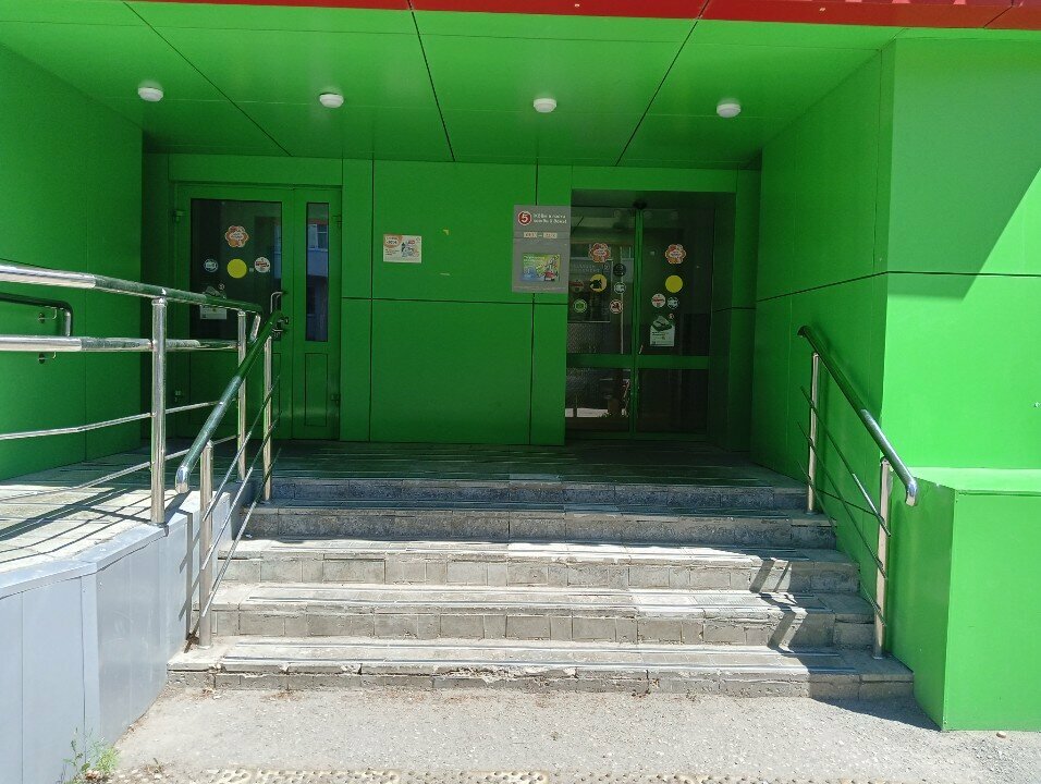 Bina, site yönetimi ЖЭУ № 4, Samara, foto