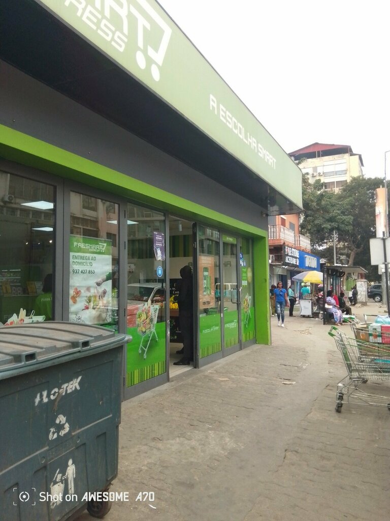 Süpermarket Fresmart, Loanda, foto