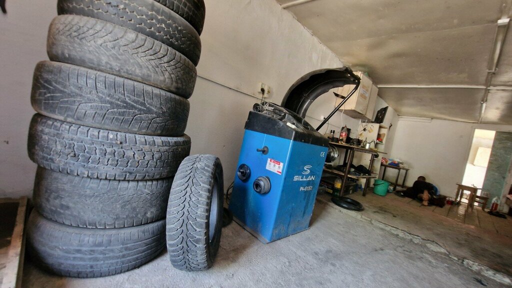Oto lastik tamiri Tire service, Taraz, foto