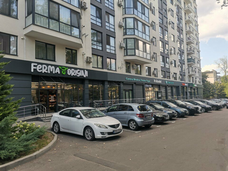 Süpermarket Ferma cu Origini, Kişinev, foto