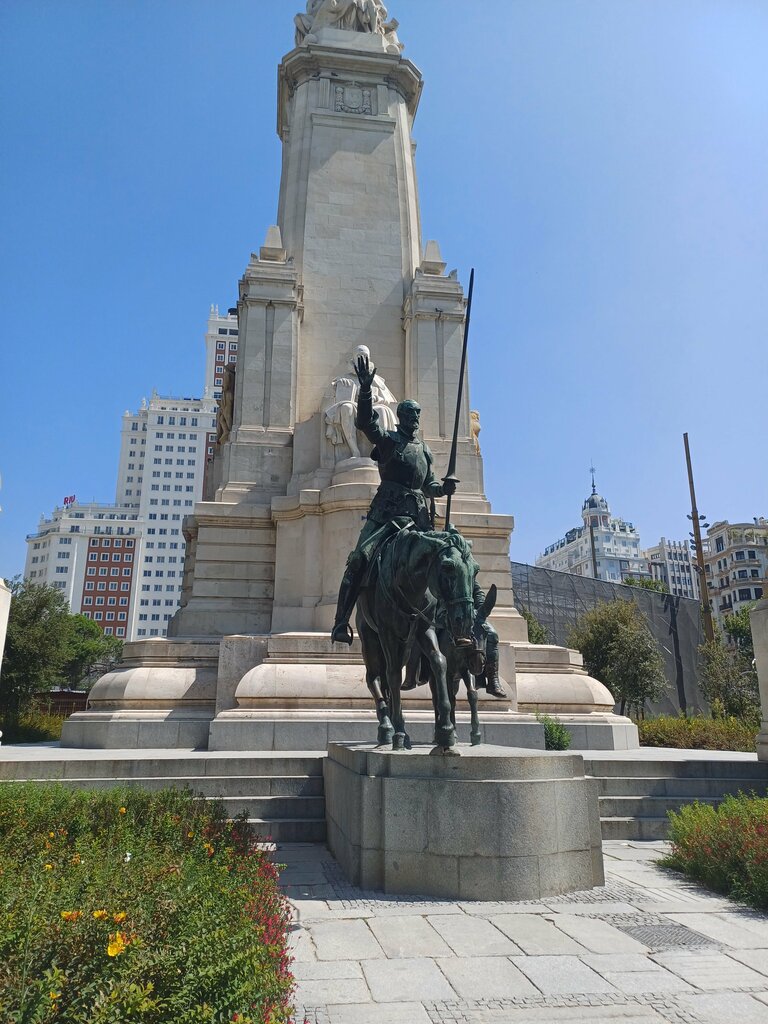 Metro istasyonu Estación de Plaza de España, Madrid, foto