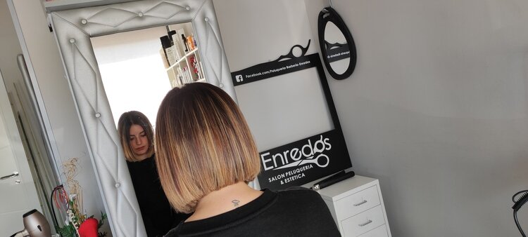 Kuaförler Peluquería y Barbería Enredos, Madrid, foto