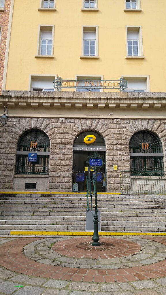 Postahane, ptt La Poste, Ajaccio, foto