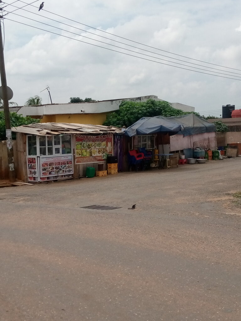 Kantin, yemekhane Onyame na aye, Dünya, foto