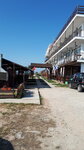 Namaste (Naberezhnaya ulitsa No:8Б, posyolok Ilyich), otel  Krasnodarski krayından