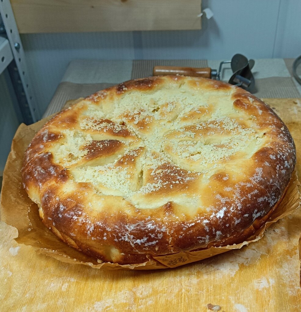 Ekmek fırını Ossetian pies, Vishniy Volochek, foto
