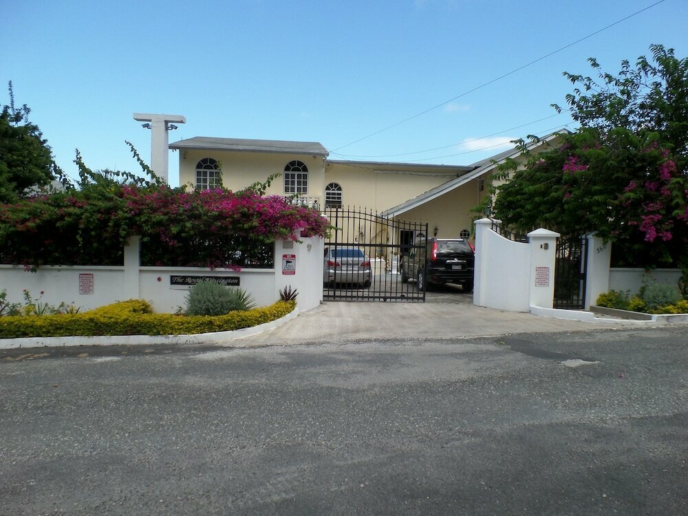Otel The Royal Kensington Guest House, Montego Bay, foto