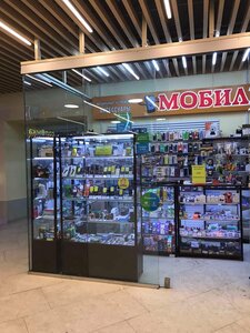 Мобилка (Lenina Street No:18А), cep telefonu aksesuarları  Zerechny'den