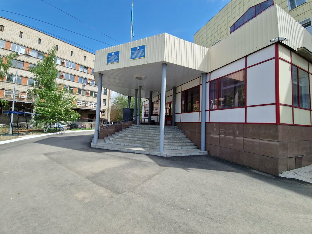 Tıp merkezleri ve klinikler East Kazakhstan Regional Multidisciplinary Center of Oncology and Surgery, Öskemen (Ust‑Kamenogorsk), foto