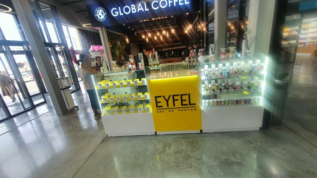 Kozmetik ve parfümeri mağazaları Eyfel, Çimkent (Şımkent), foto