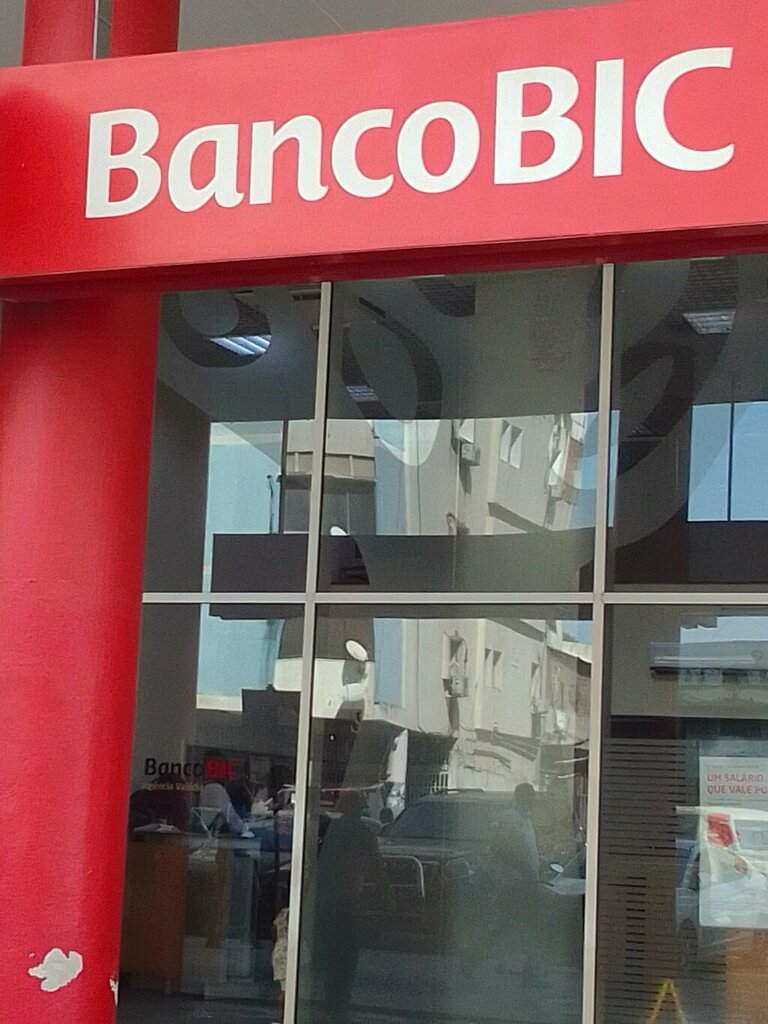 Banka Banco BIC, Loanda, foto