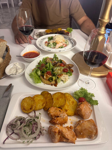Restoran Full House, Rostovskaya oblastı, foto