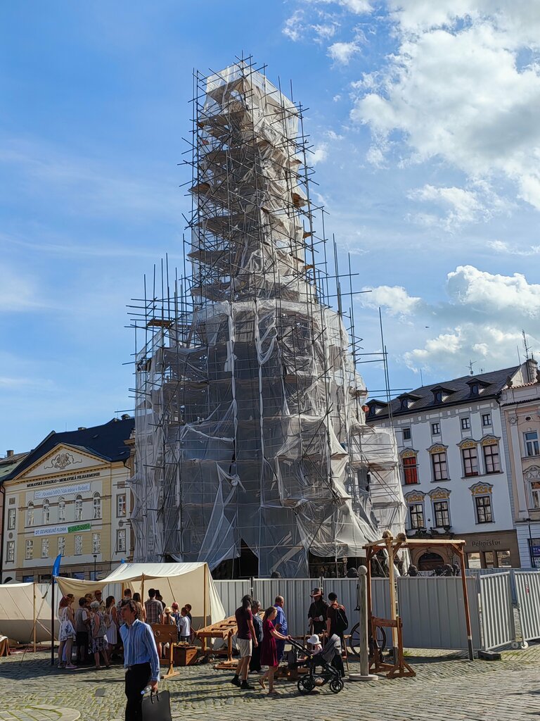 Park, sokak heykeli Sloup Nejsvětější Trojice, Olomouc, foto