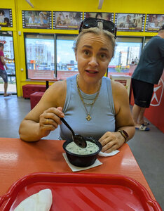 Cheburechnaya Nazad v SSSR (pereulok Belousova No:1, Rostov-on-Don), fast food  Rostov‑na‑Donu'dan