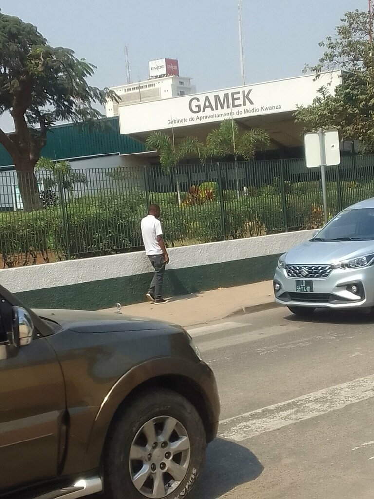 Geri dönüşüm merkezleri Gamek, Loanda, foto