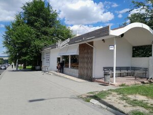 La Mamuca (bulevardul Cuza Vodă No:13/2, Chisinau), ekmek fırını  Kişinev'den