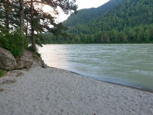 Пляж (Republic of Altai, Chemalskiy rayon, selo Chemal), plaj  Altay Cumhuriyeti'nden