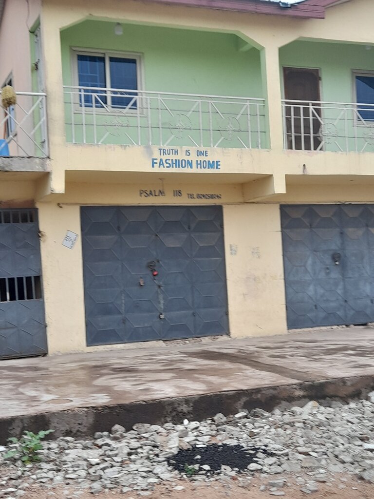 Moda evleri Truth is One fashion home, Dünya, foto