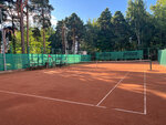 Атриум (Leningradskaya Street No:5), tenis kulüpleri ve kortları  Sosnoviy Bor'dan