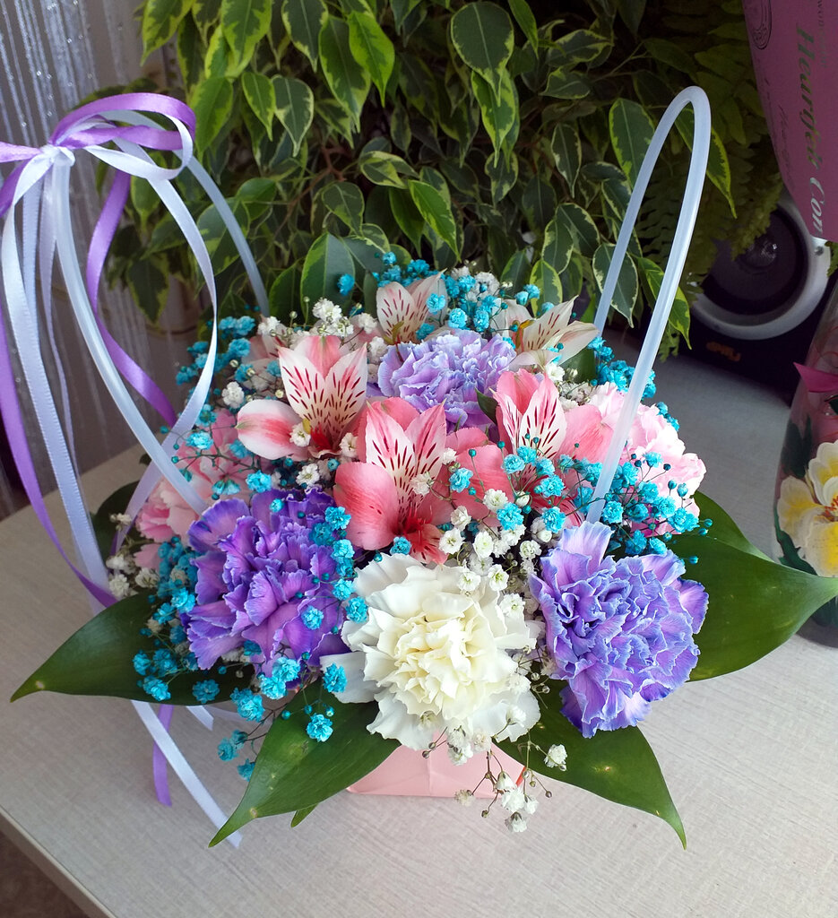 Çiçekçiler Магазин Цветов, Rtişçevo, foto