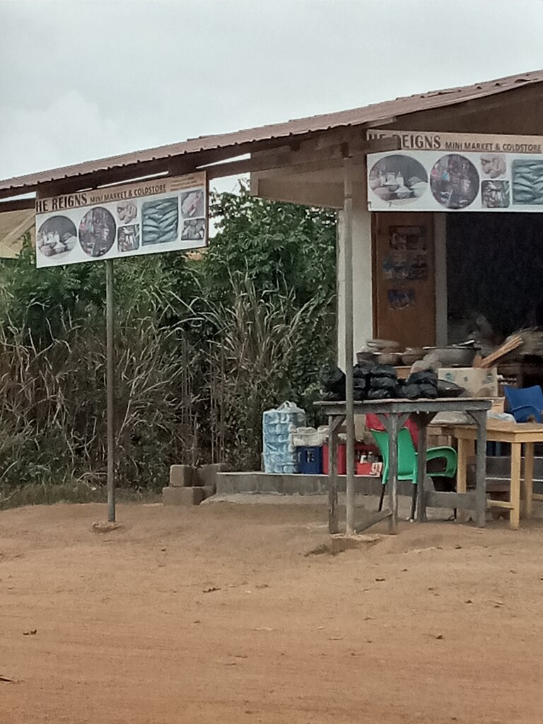 Market He Reigns Mini Mart, Dünya, foto