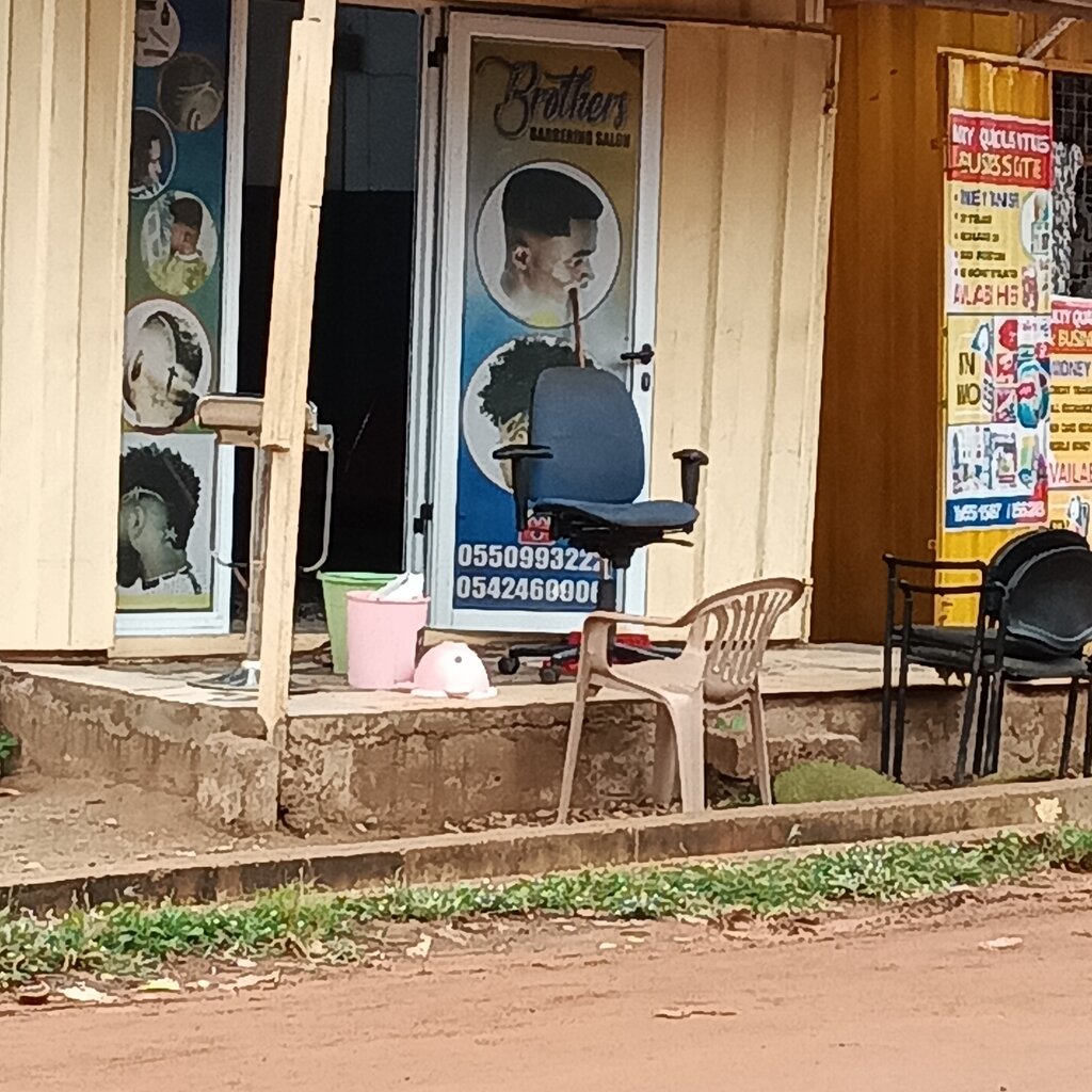 Berberler Brothers Barbering Salon, Dünya, foto