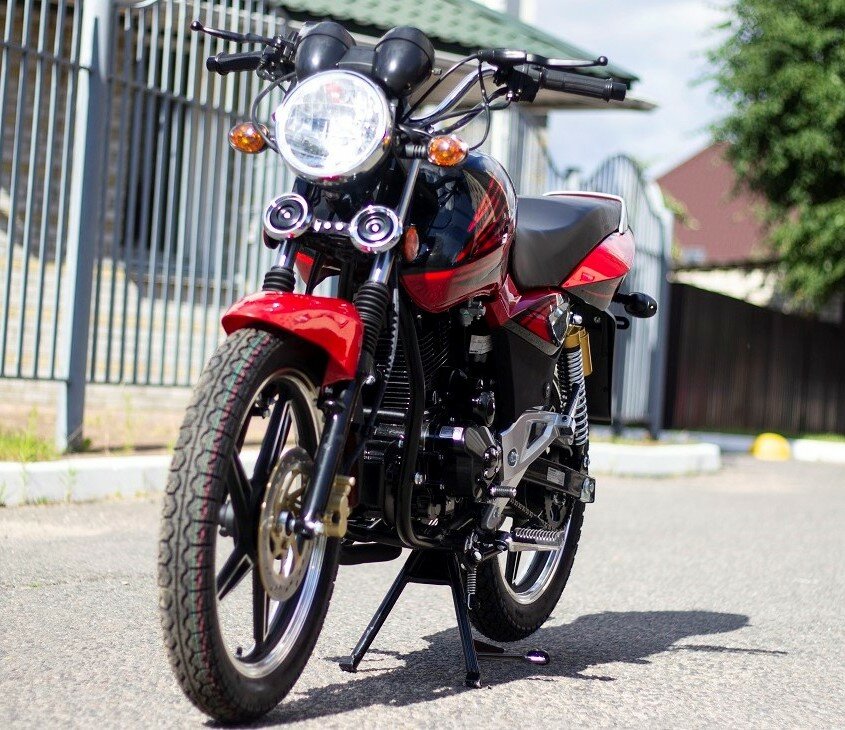 Motosiklet satışı Molot Motors Group, Minsk, foto