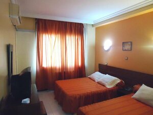 Hotel lixus nador (gorod Nador, Avenue des Far), otel  Nador'dan