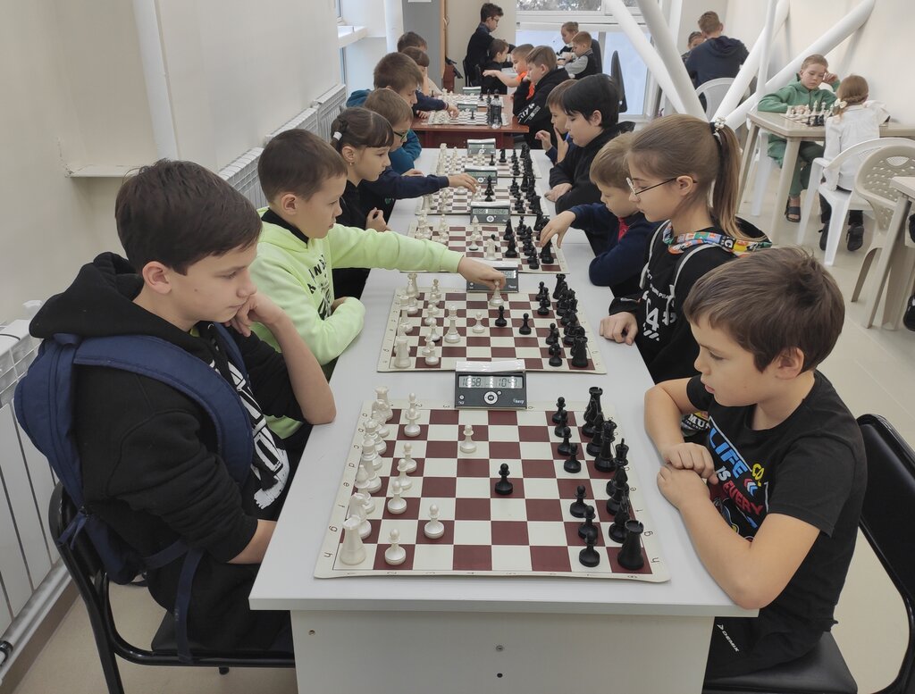 Spor kulüpleri Young genius, Beriozovski, foto