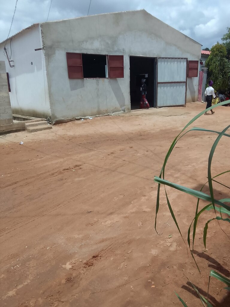 Protestan kilisesi Igreja Evangélica dos Irmãos, Loanda, foto