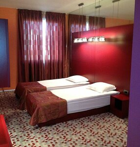 Hotel Mone (Sofia, Knyaginya Maria Luiza Boulevard), otel  Filibe'den (Plovdiv'den)
