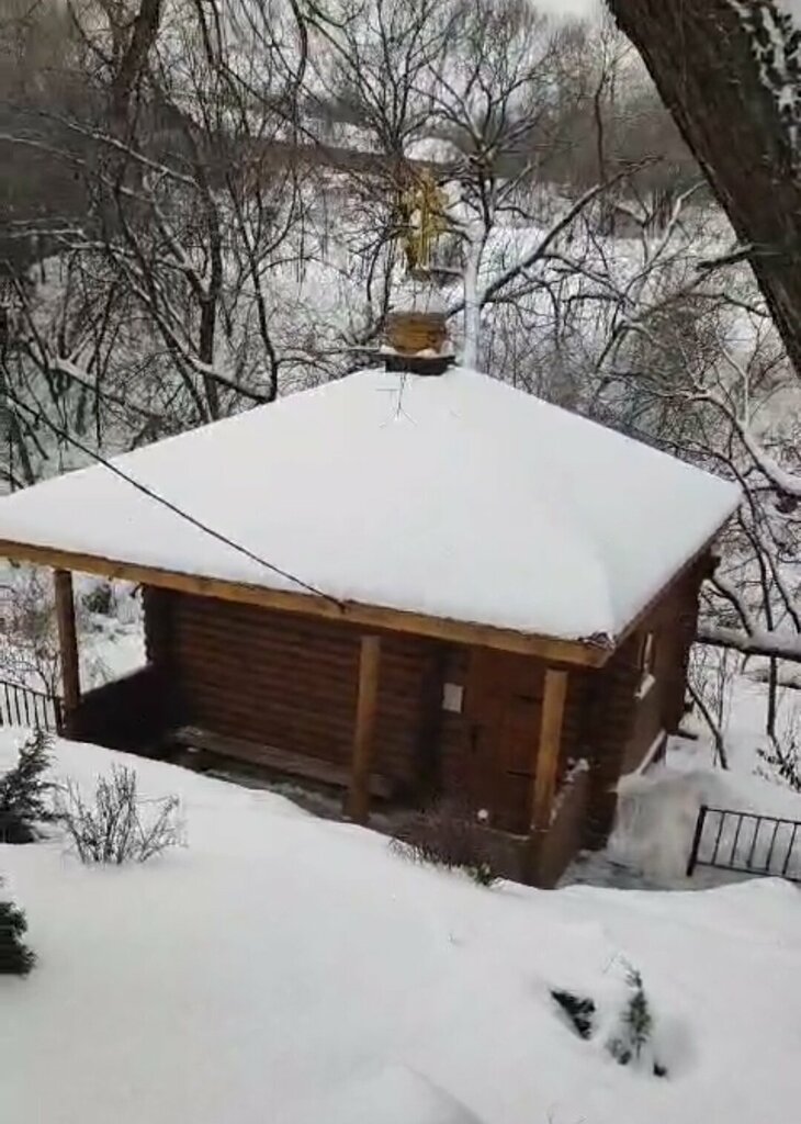 Şapel, haç anıtı Купель, Moskova ve Moskovskaya oblastı, foto