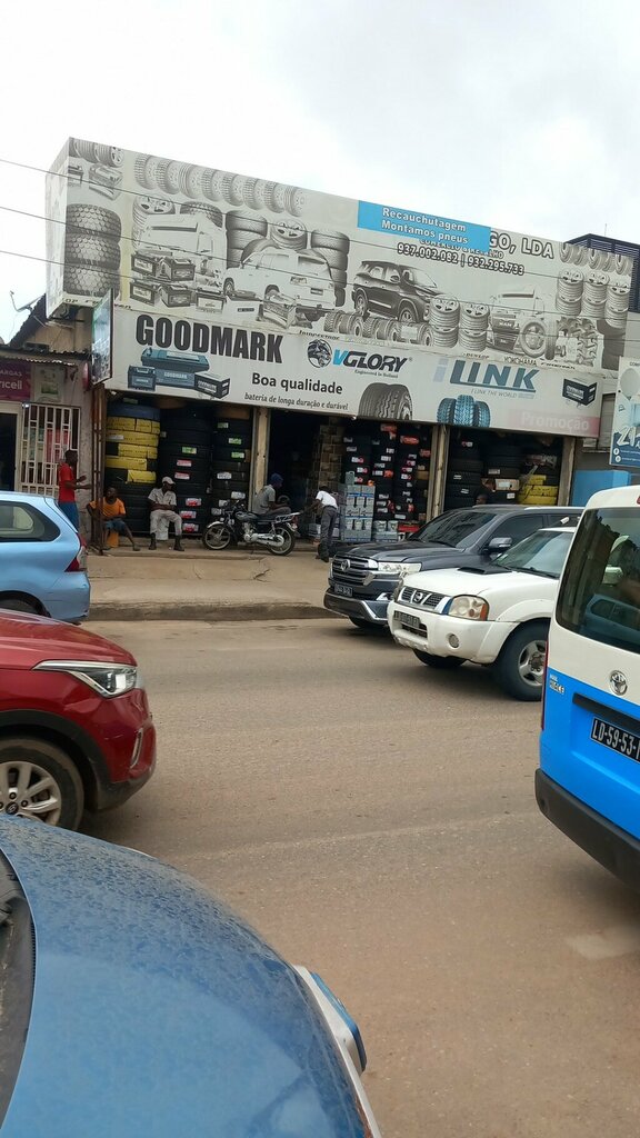 Akümülatör ve şarj cihazları Auto Pneus & Acessórios, Loanda, foto