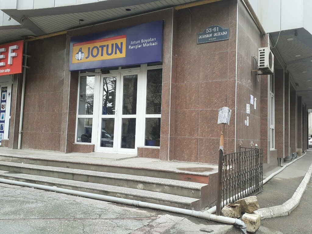 Boya ve cila malzemeleri üretim ve satış yerleri Paints Shop Jotun Boyalari, Bakü, foto