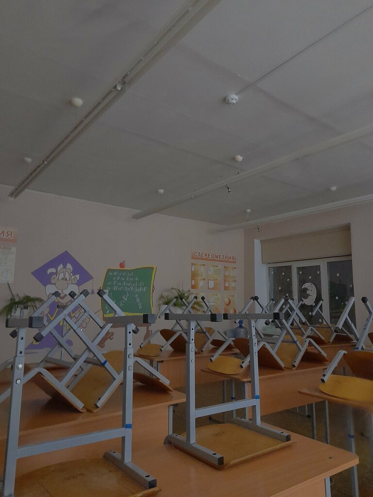 Ortaokul Браславская средняя школа № 1 имени А. М. Жданова, Braslav, foto