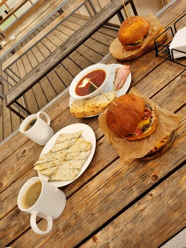 Kafe Угра, Kalujskaya oblastı, foto