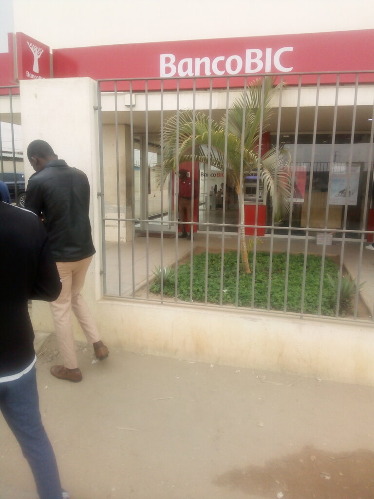 Banka Banco BIC, Loanda, foto