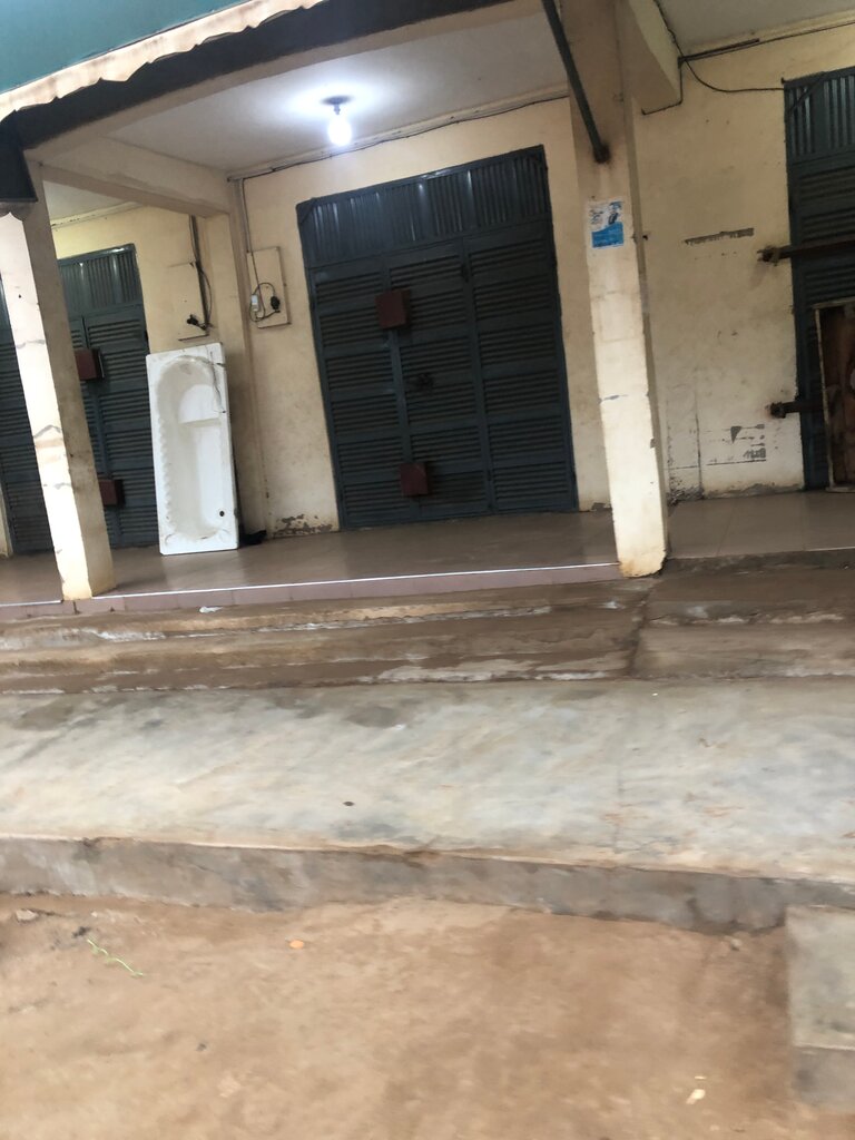 Yapı malzemeleri pazarı Asasco, Dünya, foto