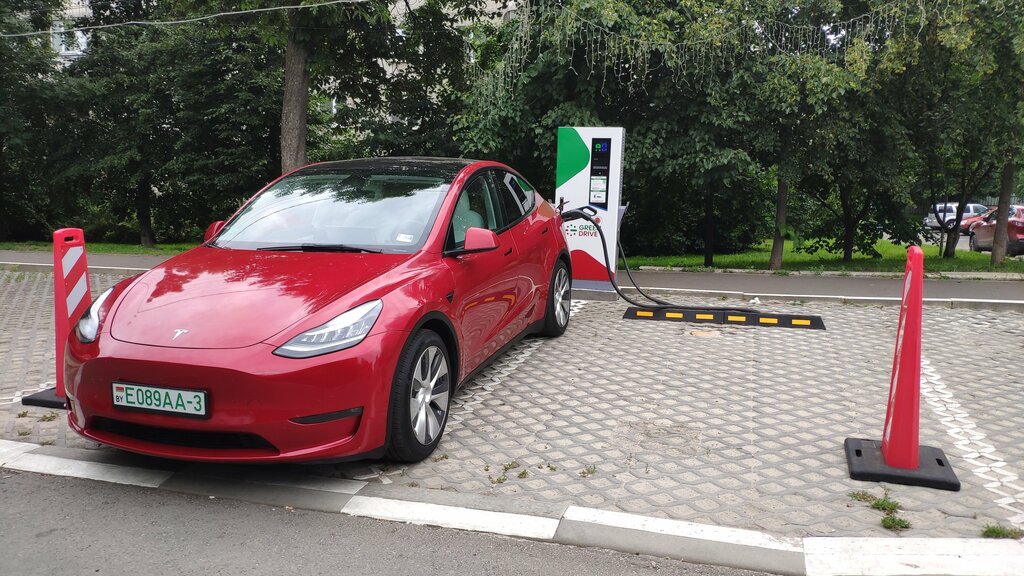 Elektrikli oto şarj istasyonları Green Drive, Orel, foto