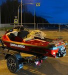 Crew Joker (Maliy Vasilyevskogo Ostrova Avenue No:62к1), deniz taşıtları  Saint‑Petersburg'dan