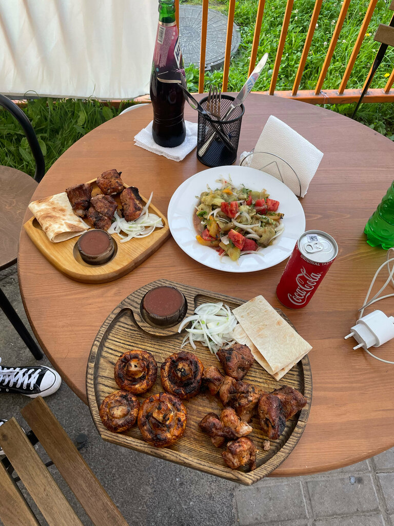 Kafe Shashlik № 1, Saint‑Petersburg ve Leningradskaya oblastı, foto