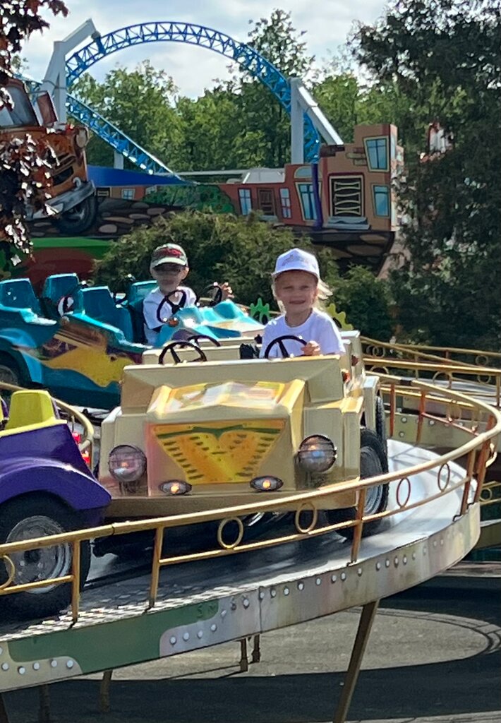 Lunapark Парк аттракционов, Stavropol, foto