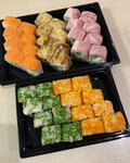 Sushi food (Ulitsa Fridrikha Engelsa No:22), suşi restoranı  Liudinovo'dan