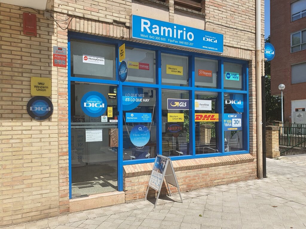 Cep telefonu ve aksesuarları satış mağazaları Ramirio Telecom, Pamplona, foto