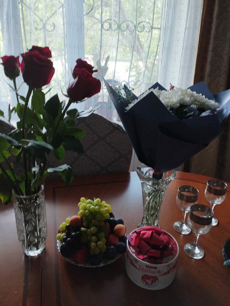 Çiçekçiler Romantika, Semey, foto