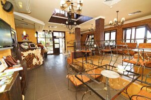 Melnitsa (Demerjipa Street No:45A), restoran  Gagra'dan