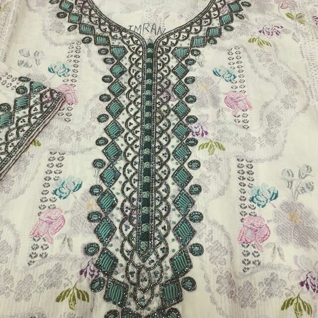 Terziler Ameena and Ali Tailoring and Embroidery, Dubai, foto