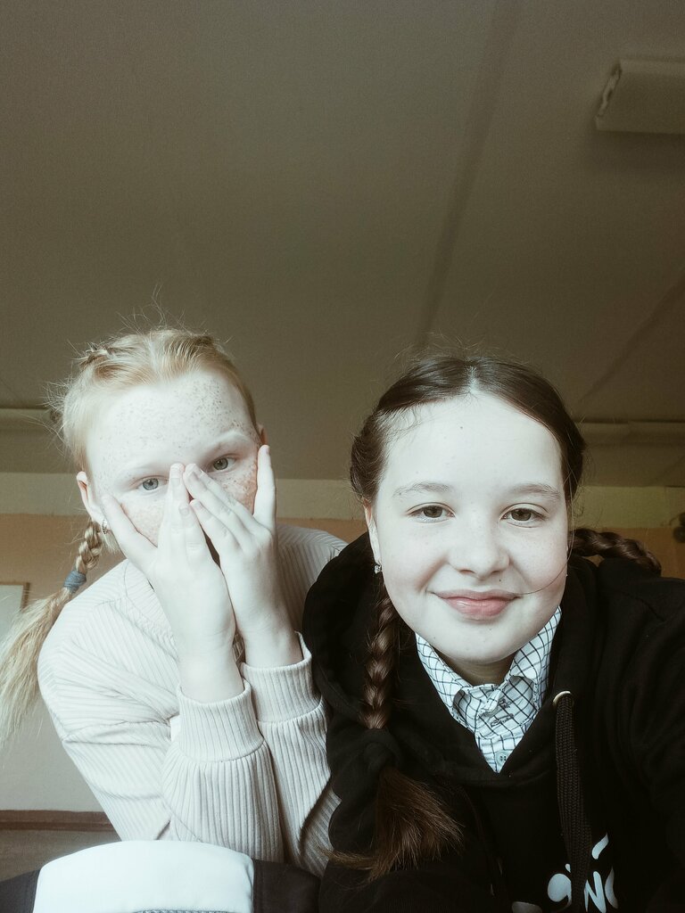 Ortaokul Srednyaya obshcheobrazovatelnaya shkola d. Denisovy Mkou, Kirovskaya oblastı, foto